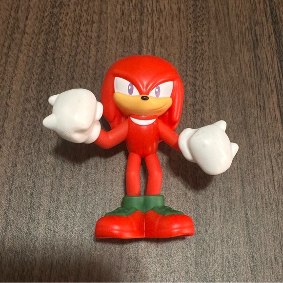 Toys | Sega Jazwares Knuckles Sonic The Hedgehog Figure 3inch | Poshmark